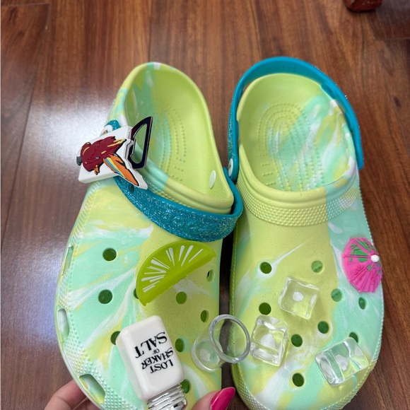 CROCS | Shoes | Crocs Margaritaville Jimmy Buffett Lime Green Limited ...